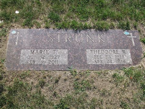Marie Therese Devine Strunk 1927 2011 Mémorial Find A Grave