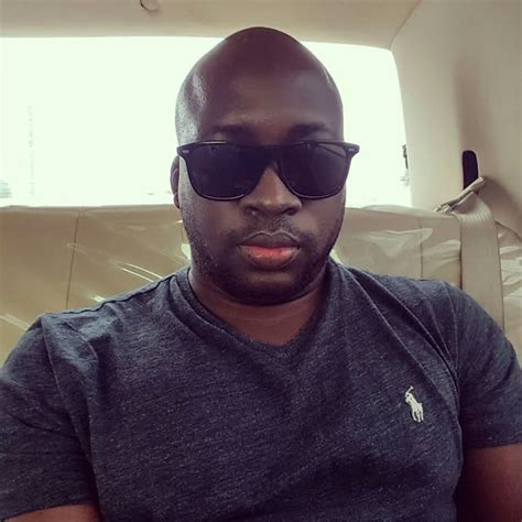 Neilon Neilon01 • Threads Say More