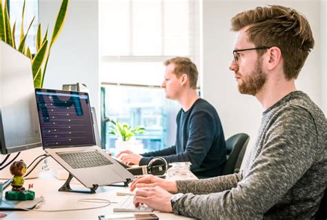 Las personas revelan cuándo las escalas cayeron de sus ojos y se dieron cuenta de cuán tóxicos