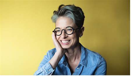 The Complete Guide To Breast Cancer Liz Oriordan