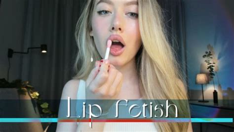Evagreen Lip Fetish Manyvids
