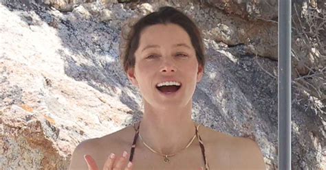 Jessica Biel Wows In Leopard Bikini On Vacation In Italy Photos Us