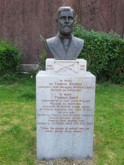 Words Of And On Thomas Kent Reading The Signs