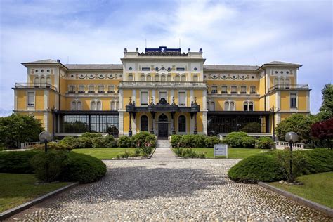 Hotel Villa Malpensa In Vizzola Ticino Italy Expedia
