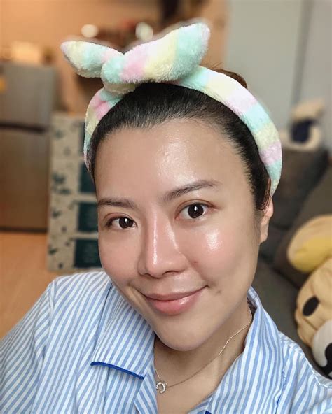 หลักสี่แล้วไง หน้าใสก็แล้วกัน 🤣🤣 สวัสดีค่า เบิร์ดนะคะ เบิร์ด เป็น