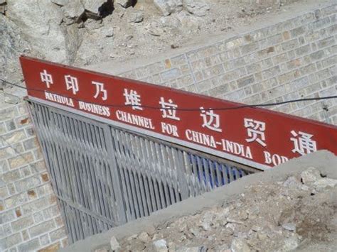 Nathula Pass Timing Permit Location Weather Things To Do At