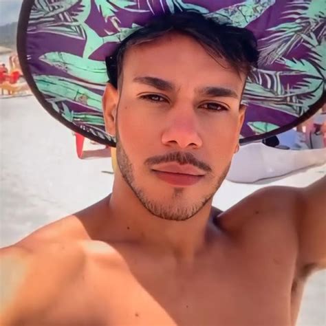 Rian🦊 Ryansantori • Threads Say More