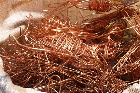 Salvar El Concepto De Medio Ambiente Bolsa De Residuos De Cobre