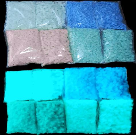 Glow In The Dark Rocks Chips Sand Dust For Concrete Photoluminescent