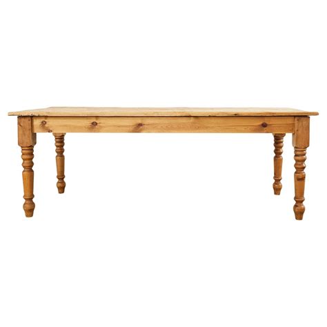 Pine Top Farmhouse Dining Table At Della Gonzales Blog
