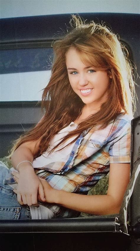 Miley Cyrus Poster Miley Cyrus Style Hannah Miley Miley Cyrus