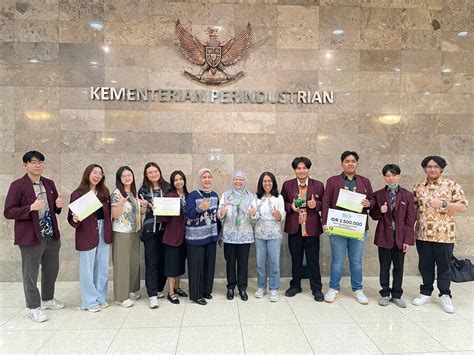 Beenergy Rfid Based Smart Charging Station Secures 2nd Place At Binus