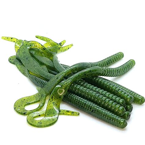 7 Curly Tail Worm Qty 8pack Floofy Newfie Tackle