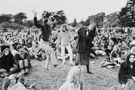 Hippies Melawan Dengan Rambut Gondrong Cultura