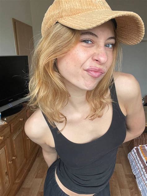 Could A Freckled Blonde Be Your Weakness R Freckledgirls