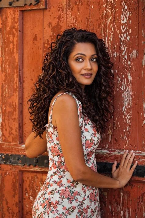 Sheena Chohan Summer Fashion समर में शीना चोहन का दिखा नया अवतार—सॉफ्ट