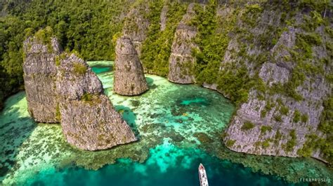 Pantai Balbulol Misool Raja Ampat