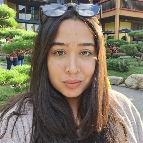 Fernanda Gomes Fer Gomesetubal • Threads Say More