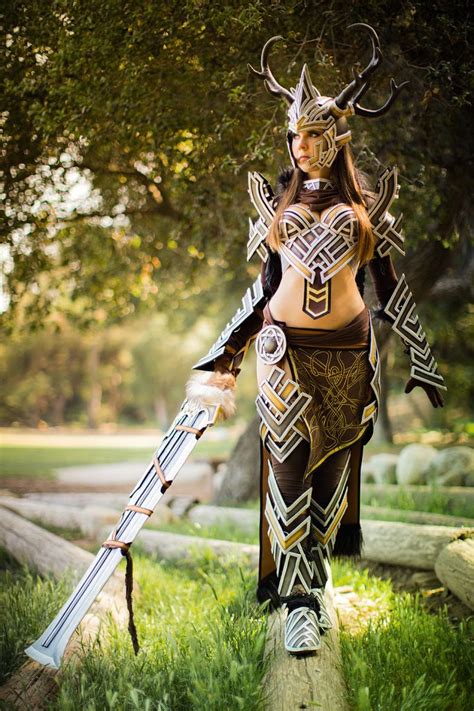 Hot Female Armor Gw2