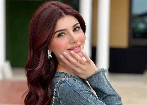 Cedra Ammara Exquisiteness Influencer Redefining Genuineness And Edifying Pride Magnav Magazine