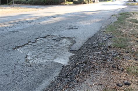Chico Vecino Street Pavement Gives A Good Rattle The Mean Streets Of Chico Chico Enterprise