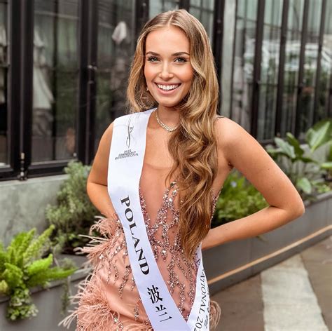 Oliwia Już W Chinach Miss Polski