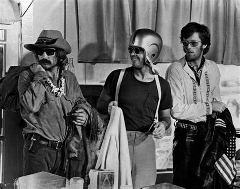 25 Rarely Seen Behind The Scenes Photographs From The Making Of ‘easy