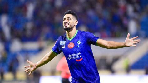 Profil Mourad Batna Pemain Murah Al Fateh Yang Ancam Hegemoni Cristiano Ronaldo Dan Al Nassr