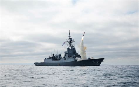 Tomahawk Tên Lửa Hành Trình “siêu Lợi Hại” Với Tầm Bắn “siêu Khủng”