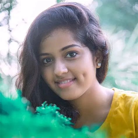 Telugu Actress Tejaswi Rao Biography News Photos Videos Nettv4u