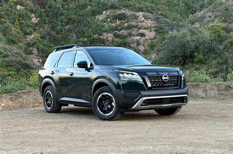 Nissan Pathfinder Off Road Wheels