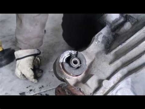 How To Remove Ford 88 Explorer Irs Diff Bushings Youtube