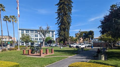 Watsonville City Plaza Santa Cruz Local