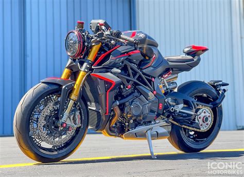 Youve Never Seen A 1 In 300 Mv Agusta Rush 1000 Quite Like This