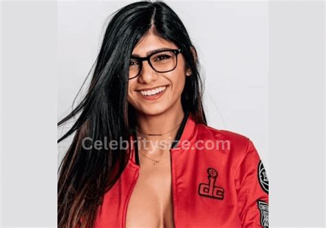 Emily Compagno Height Body Measurements And Biography Biography