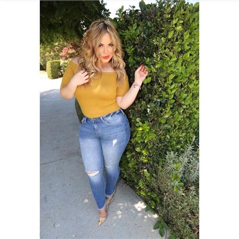 Chiquis Rivera On Instagram 💛💛💛 Chiquisoficial Curvy Fashion