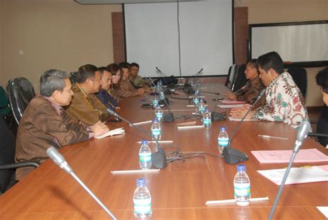 Pt Pindad Persero Sonatha Halim Jusuf Direktur Keuangan Dan Human