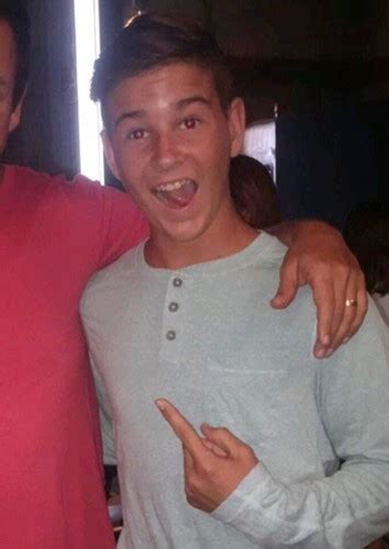 Hunter Wickham Fan Casting