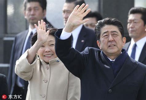 日本天皇夫婦啟程首訪越南 安倍和皇太子德仁送行 每日頭條