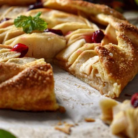 Peach Crostata Recipe Easy Italian Pie She Loves Biscotti