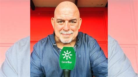 Muere Enrique Tadeo Emblema Del Periodismo Deportivo En Canal Sur Radio