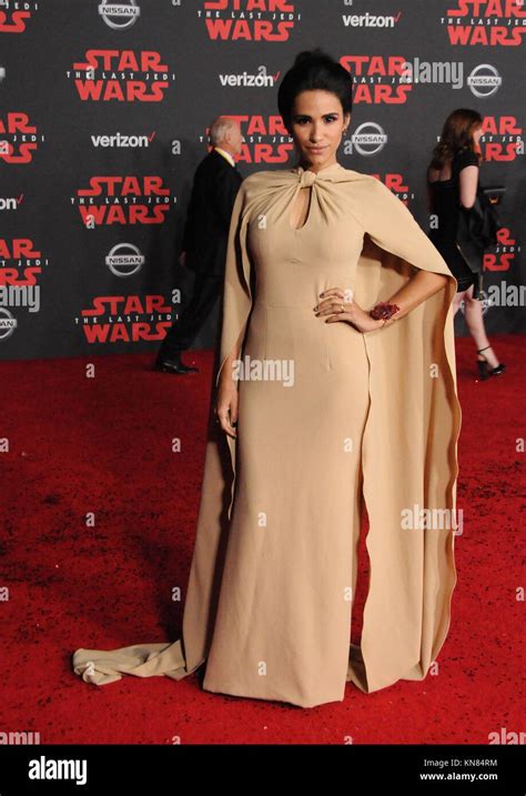 Los Angeles Usa 09th Dec 2017 Actress Tiffany Smith Attends The
