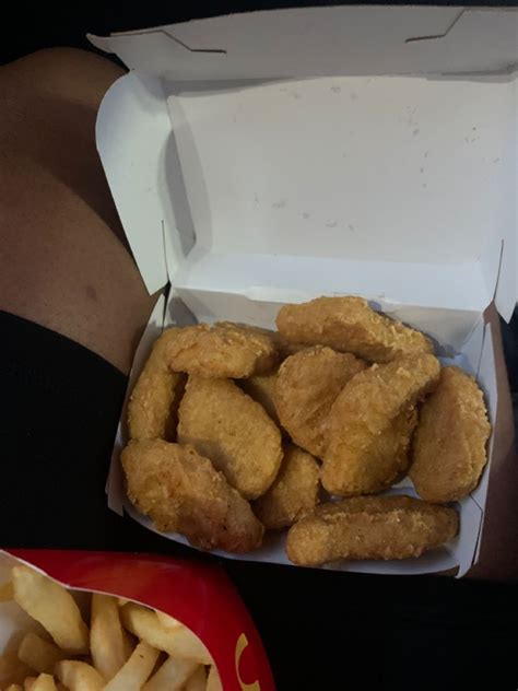 Mcdonalds Nuggets In 2025 Best Junk Food Pretty Food Yummy Foodies