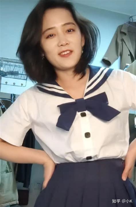 00后主播”岳春晓：一个被无数网友喊 妈妈”的女人 知乎