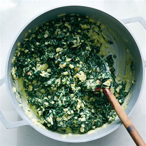 What Martha Stewart Ina Garten Gayle King And More Are Cooking For