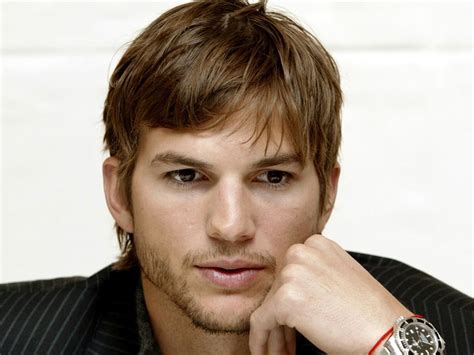1280x960 Resolution Ashton Kutcher Dark Haired Actor Brown Eyed