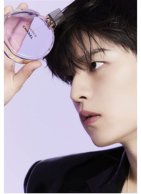[정보 소식] [엘르재팬] 스키즈 승민 최신 샤넬 샹스 오 스플란디드 화보 인스티즈 Instiz 연예 카테고리