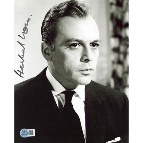 Herbert Lom Signed 8x10 Photo Beckett Pristine Auction