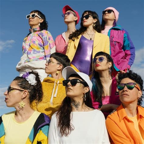 Stream Las Sobrinas De La Tía Music Listen To Songs Albums