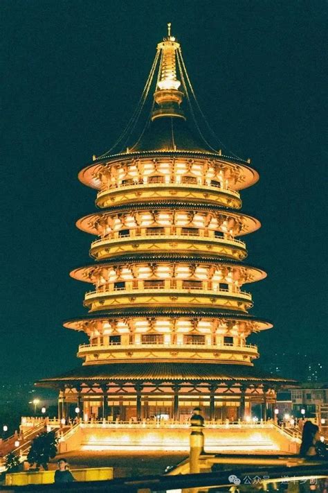 洛阳文旅产业高质量发展：打造“支柱产业、民生产业、幸福产业”的策略与路径